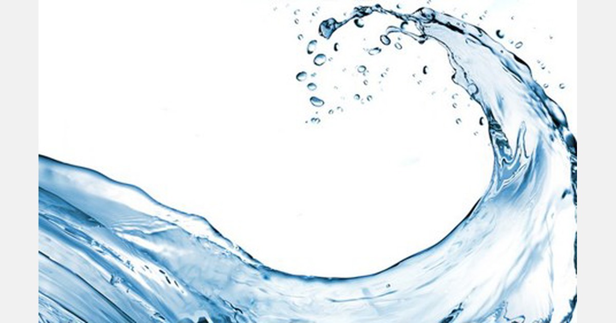 Sandponics: Growing crops in sand to desalinate water