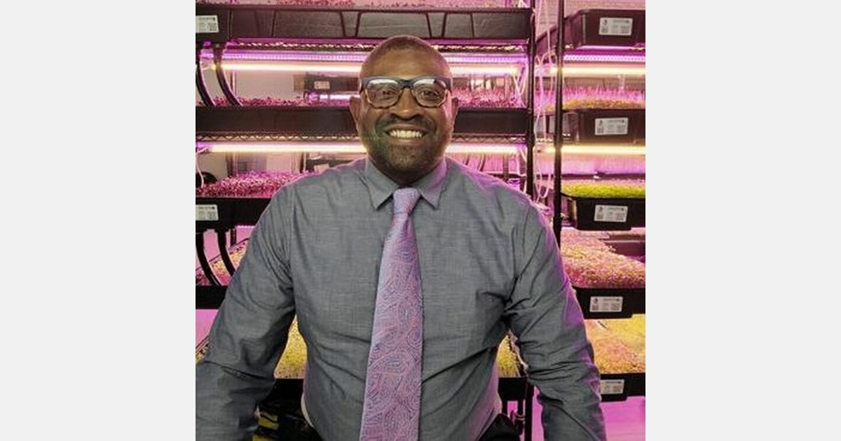 US (CA): Meet Jonathan Jones of Delta Microgreens