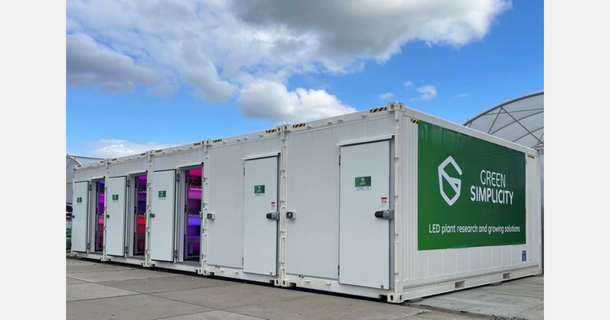 Green Simplicity delivers five climate cells to WUR