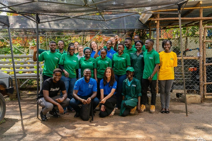 Urban Greens hosts WFP team at its farm