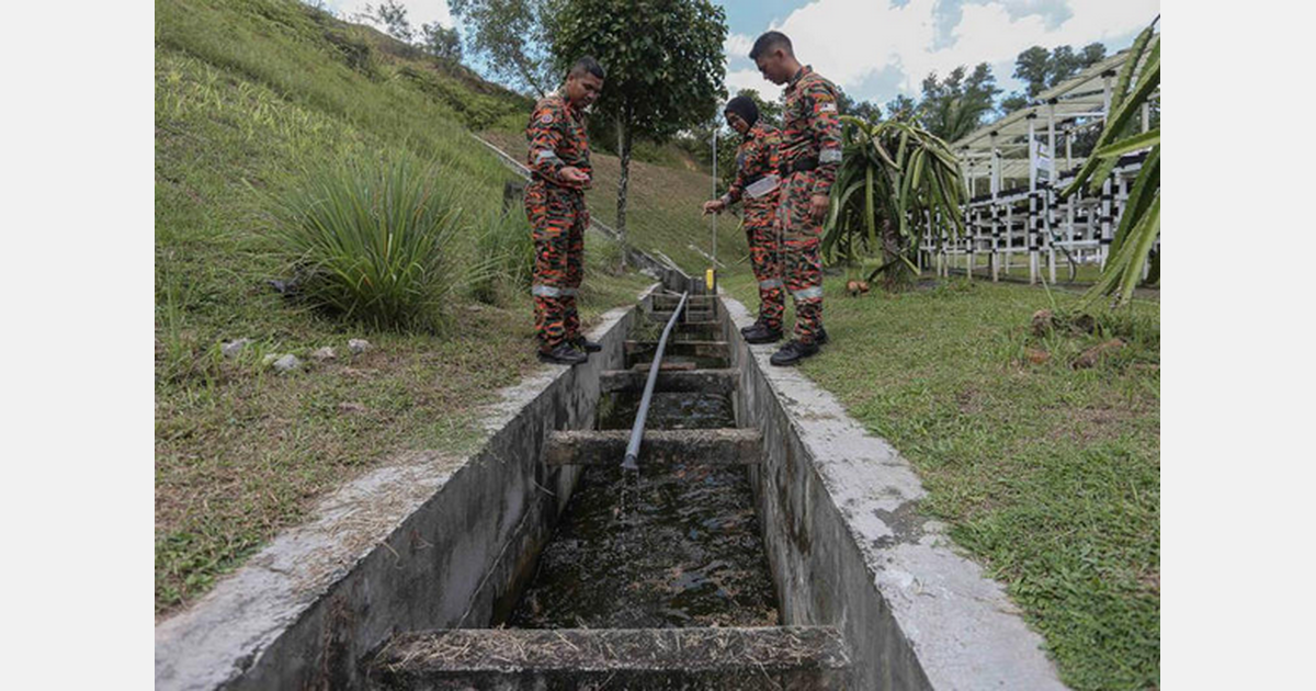 MY: Firefighters deploy aquaponic farm