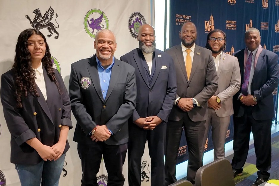 UAPB and Little Rock School District announce hydroponic plant systems ...